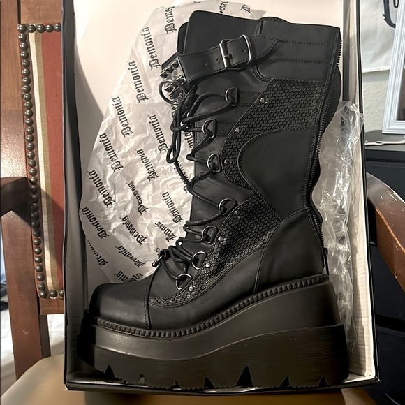 Demonia | Shoes | Demonia Black Platform Combat Boots | Poshmark
